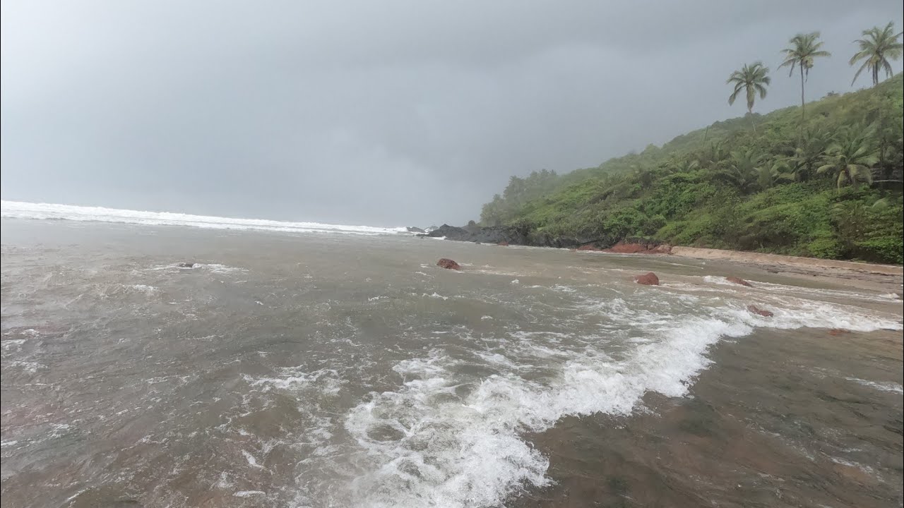 नदी आणि समुद्राचा अद्भुत संगम Monsoon Wonders Of Konkan | Explore ...