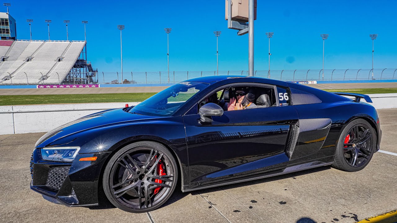 audi R8 v10 is a monster thanks @xtremexperiences for the awesome time ...