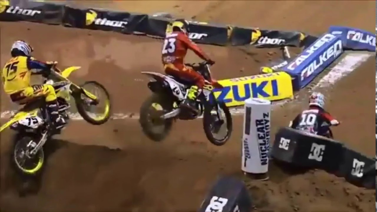 TOP 20 -Caidas brutales de Motocross - YouTube
