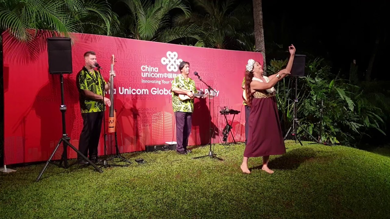 Hula Dance at Hilton Hawaiian Village - YouTube