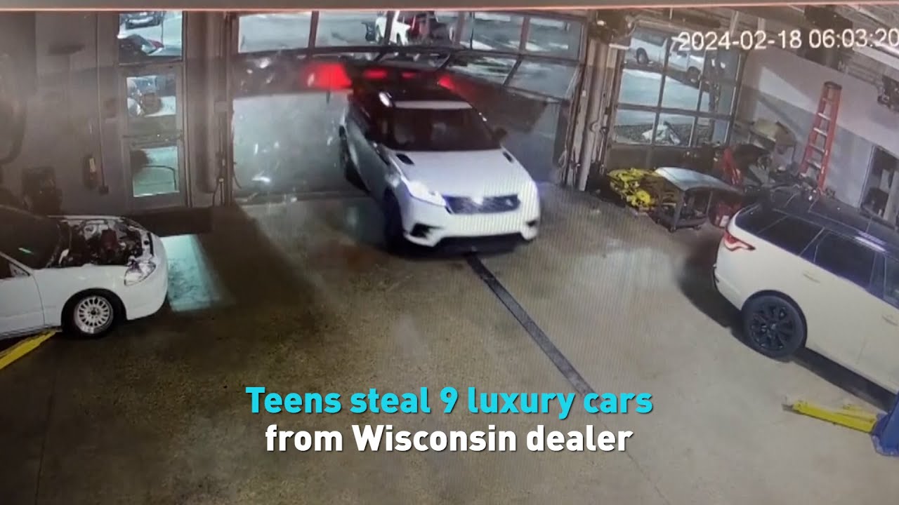 Teens steal 9 luxury cars from Wisconsin dealer - YouTube