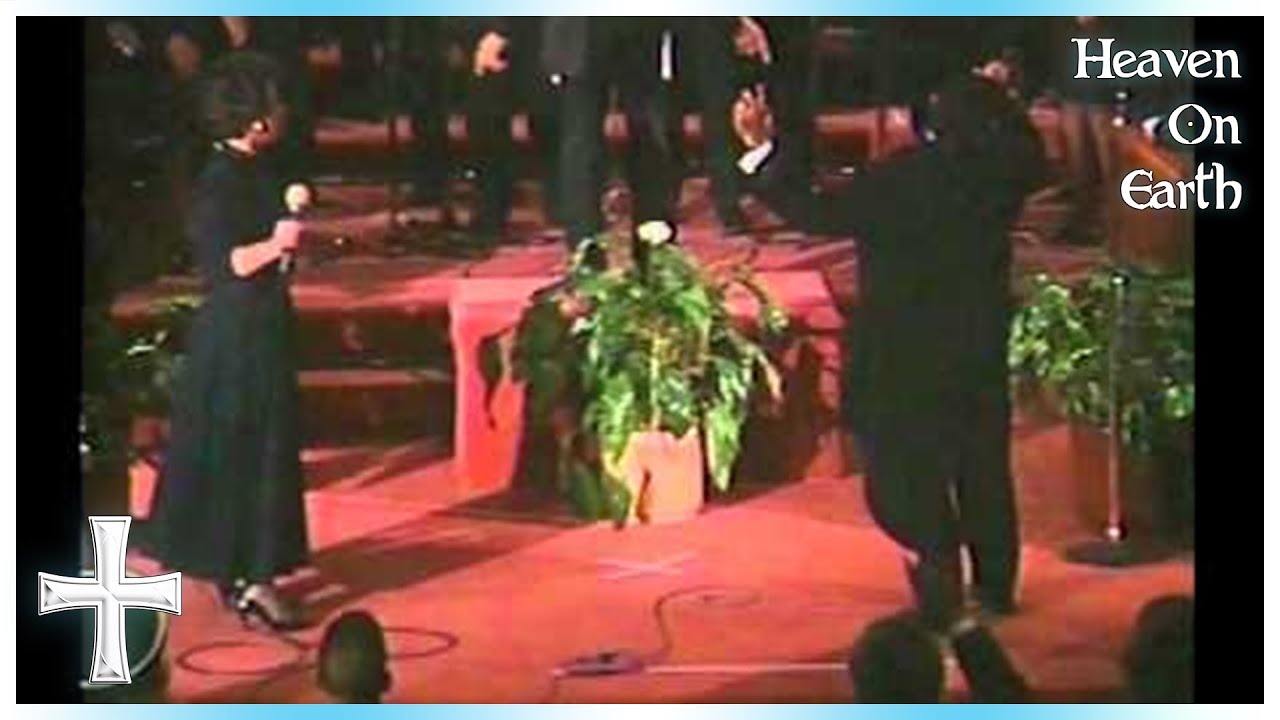 The Just Shall Live - Walter Hawkins & The Love Center Choir - YouTube