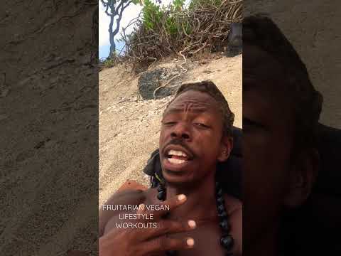 FRUITARIAN VEGAN LIGHT BODYBUILDER POST WORKOUT VIBES* BEACH THERAPY ...