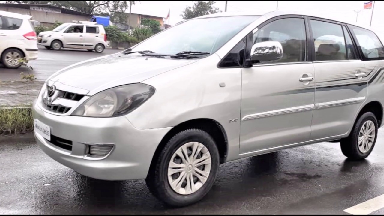 Toyota Innova 2.5 G - YouTube