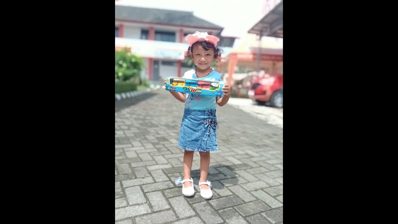 Unboxing Mobil Tayo - YouTube