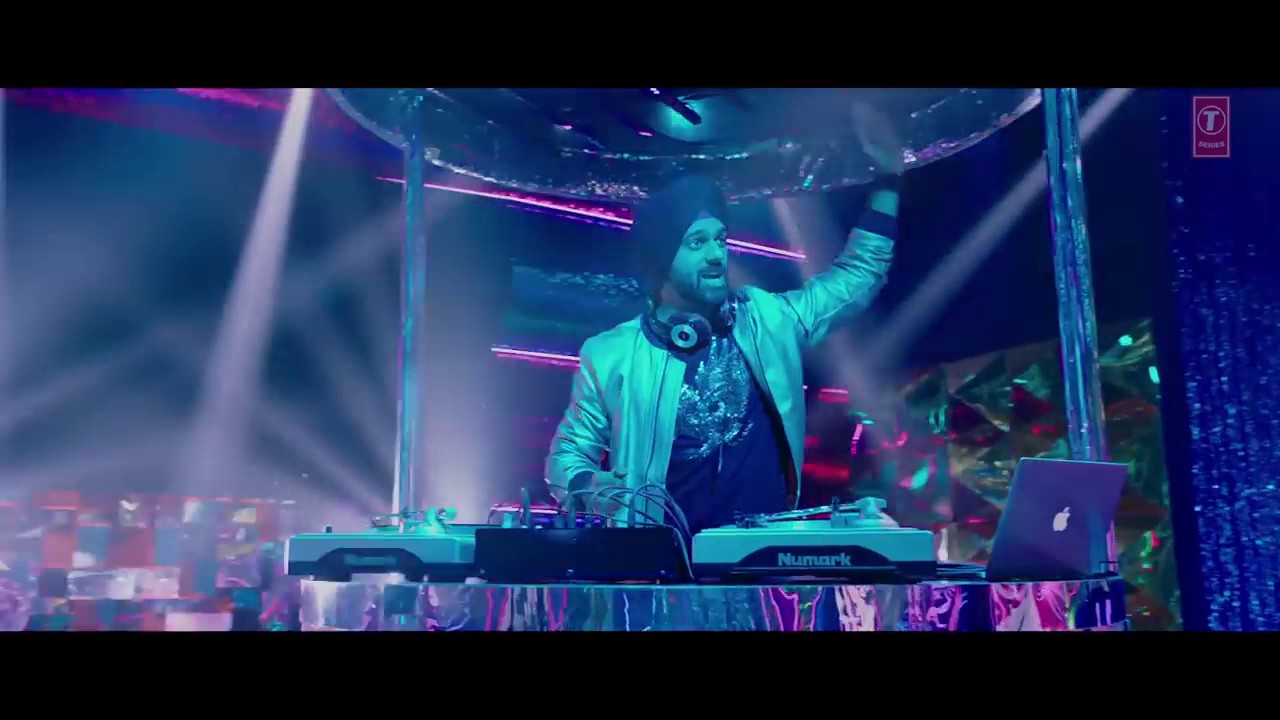 Bin bajate huyi nagin - YouTube