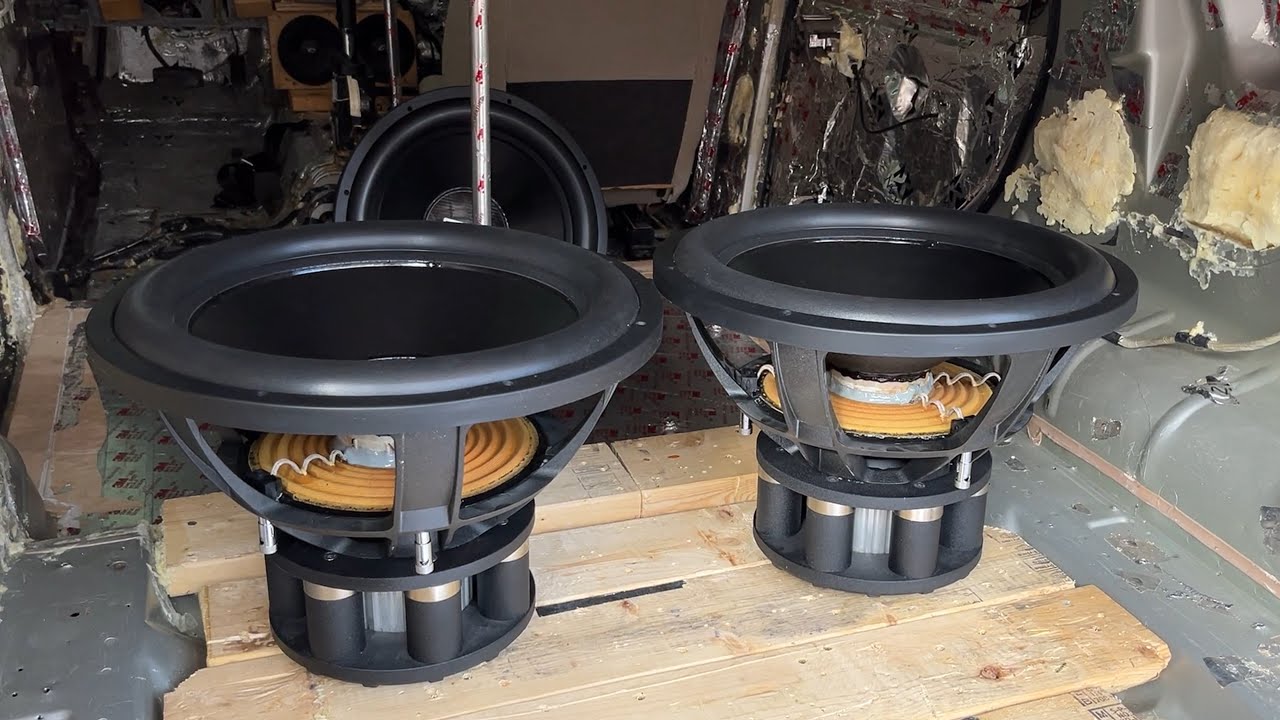 NEW BOX BUILD FOR MY SUBS! - YouTube