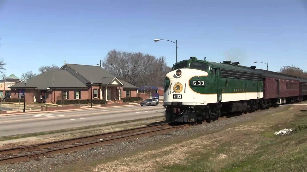 Southern Railway EMD FP7 #6133 - YouTube