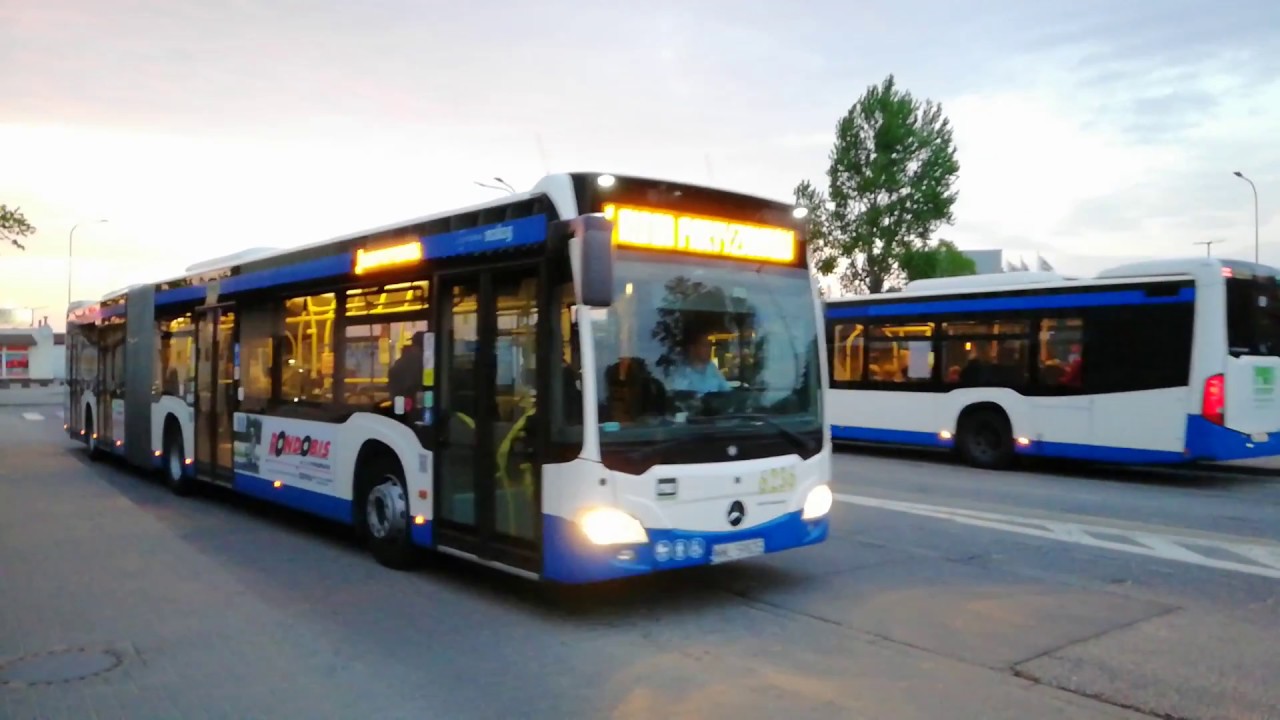 PKS Gdynia podczas obsługi linii J na trasie Rumia - Wejherowo. Dworzec ...
