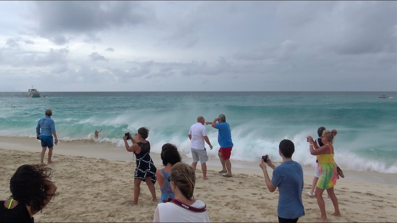 EXTREME!! JET BLAST AT MAHO BEACH St.Martin (4K) - YouTube