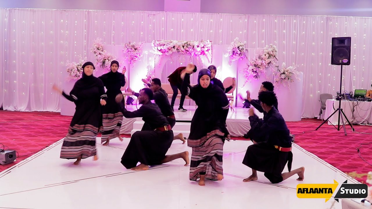 AXMED EESHCALAA IYO IDIL AYRUUSH | DHIIG WALAALNIMO | KOXDA RAJO ...