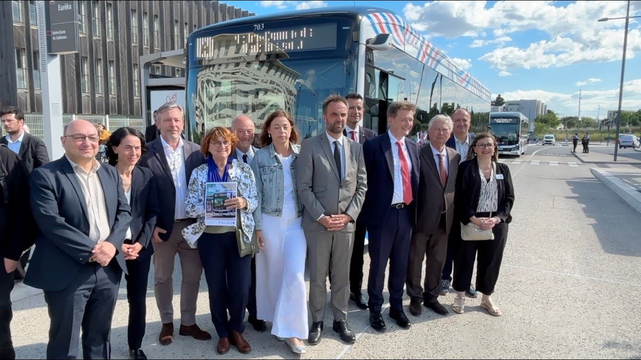Montpellier inaugure son nouveau bus tram ! Une première en France ...