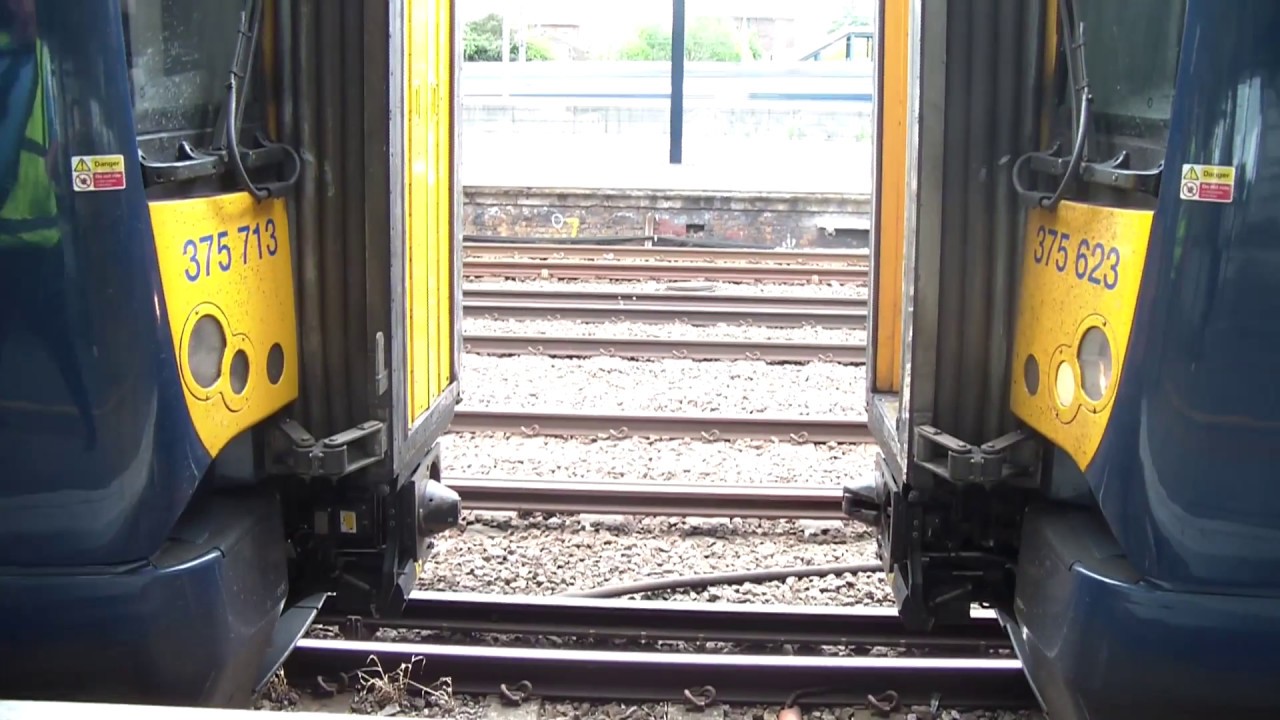 Trains at ashford E2 - YouTube