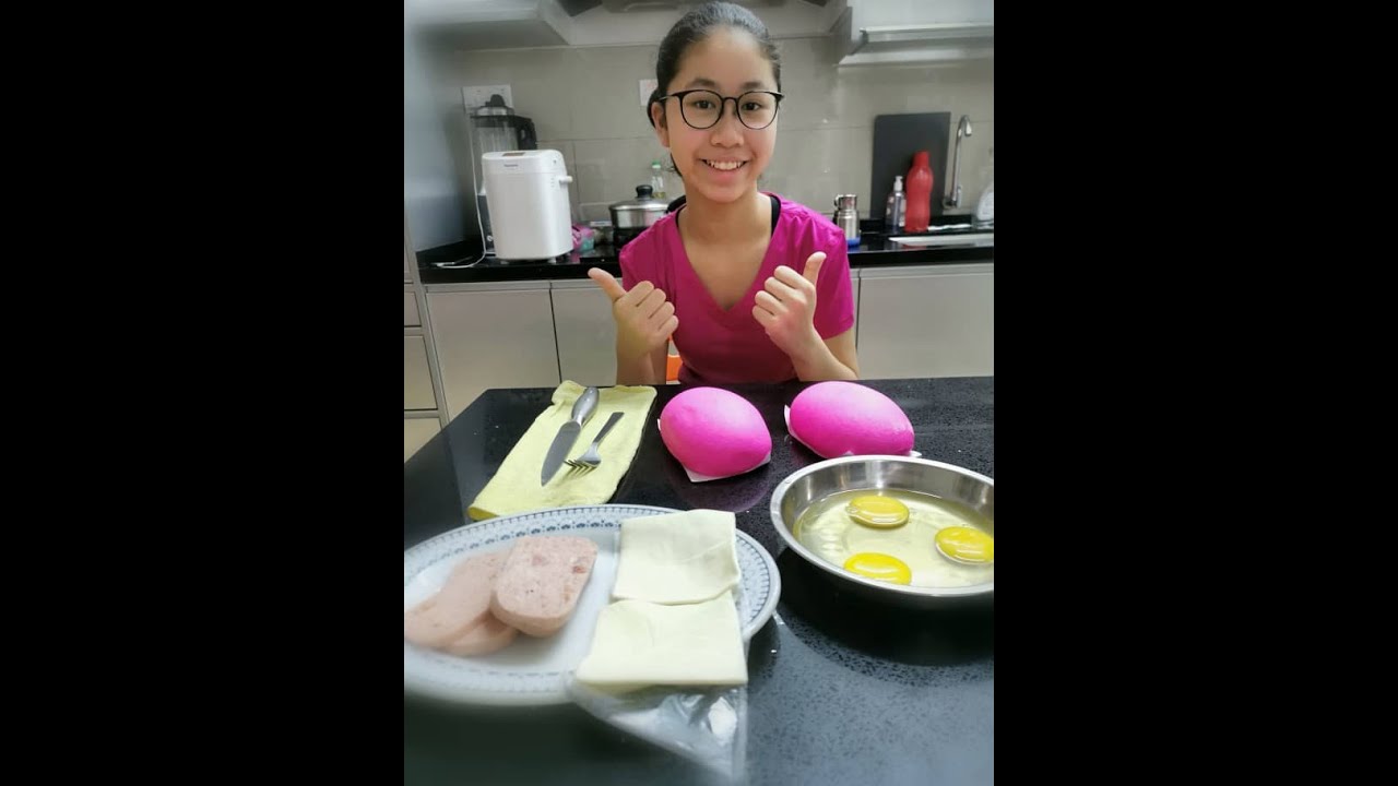 Panfried EGG coated MIKU with LUNCHEON MEAT & CHEESE - YouTube