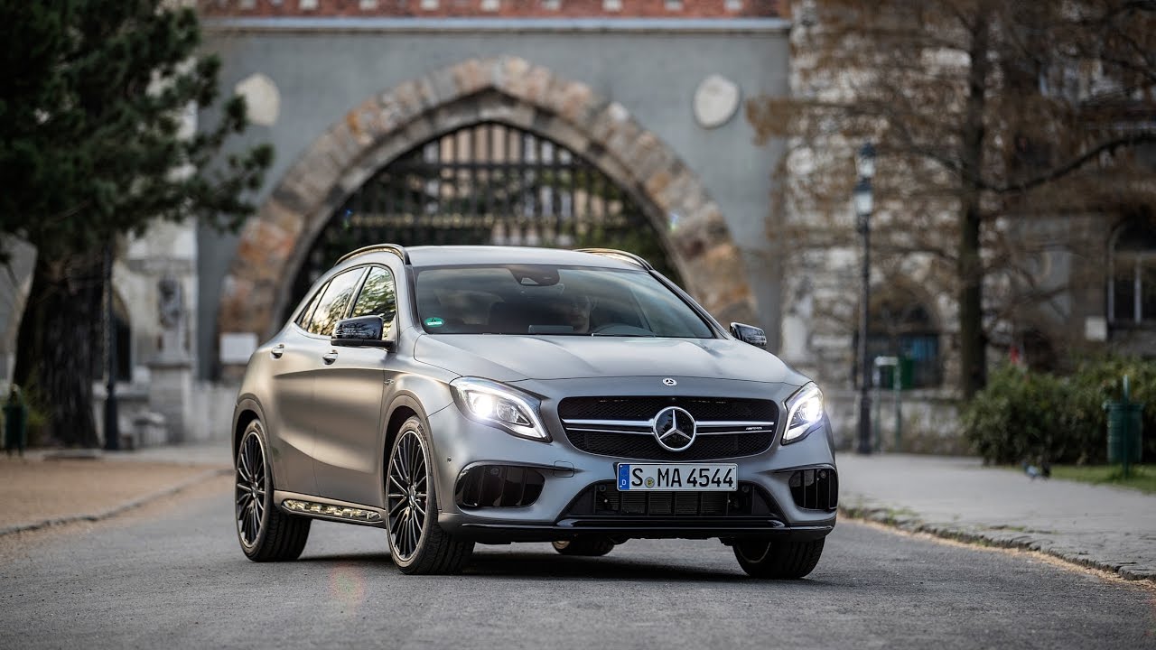 Mercedes-AMG GLA45 Car Review - YouTube