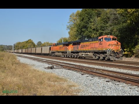 HD: BNSF 5942 leads NS Train 736 in Atlanta, GA - YouTube