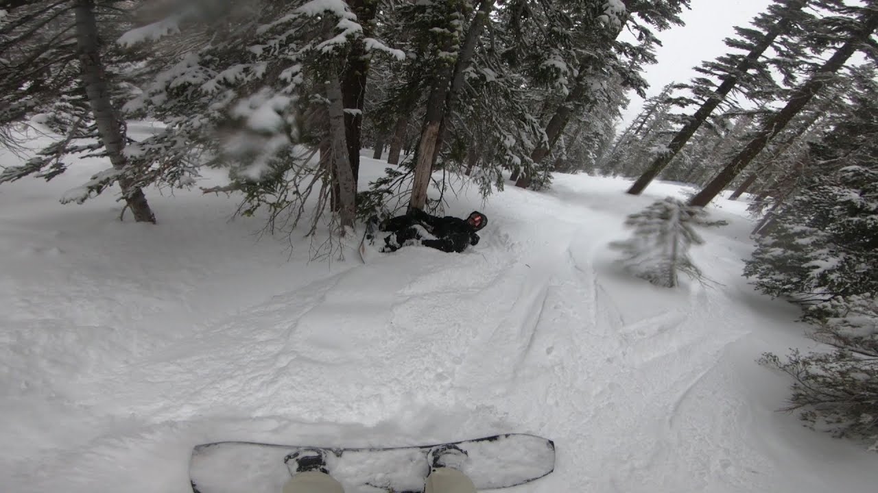 Snowboarding Alpine Meadows - Day 5.4 - Scott's 1.1 - hit a tree - YouTube