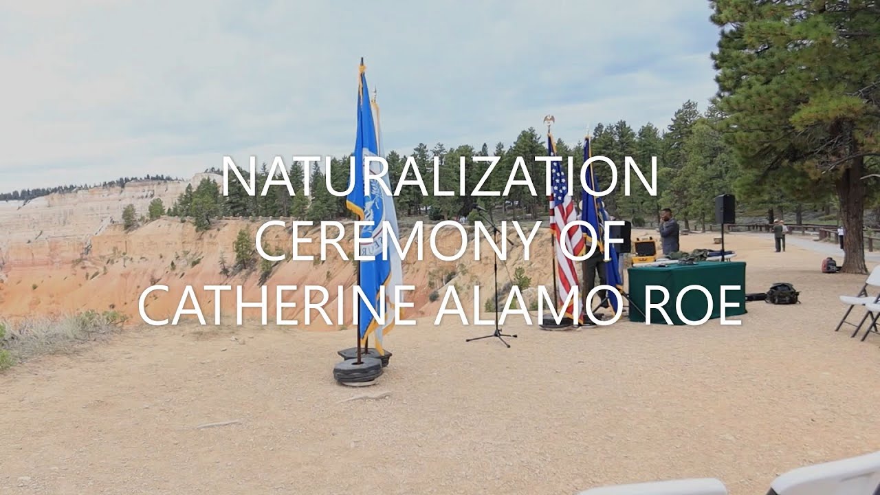 NATURALIZATION CEREMONY OF CATHERINE ALAMO ROE - YouTube