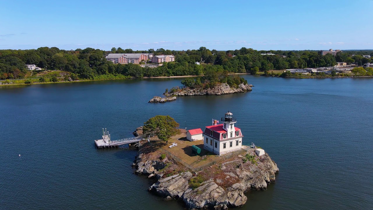 [4K] Pomham Rocks Lighthouse, Riverside, East Providence, Rhode Island ...