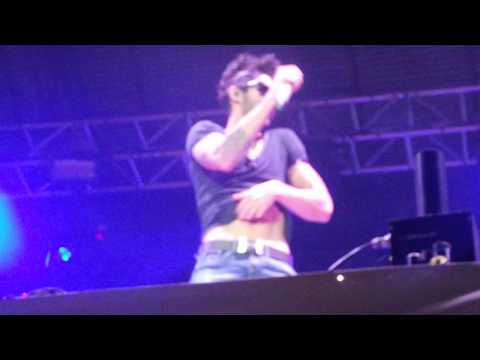 Gusttavo Lima dançando Arrocha em Maringa #ExpoInga 09/05/2013