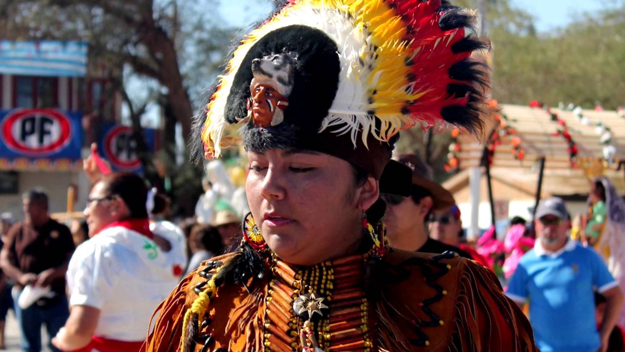 Indio dakota Hijos de María - YouTube