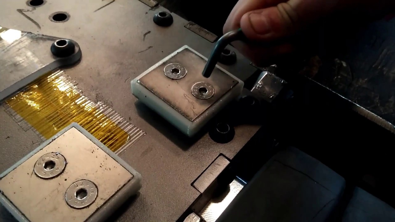 Magnetar - Robot Wars 2017 (series 3/10) - Magnet installation - Team ...