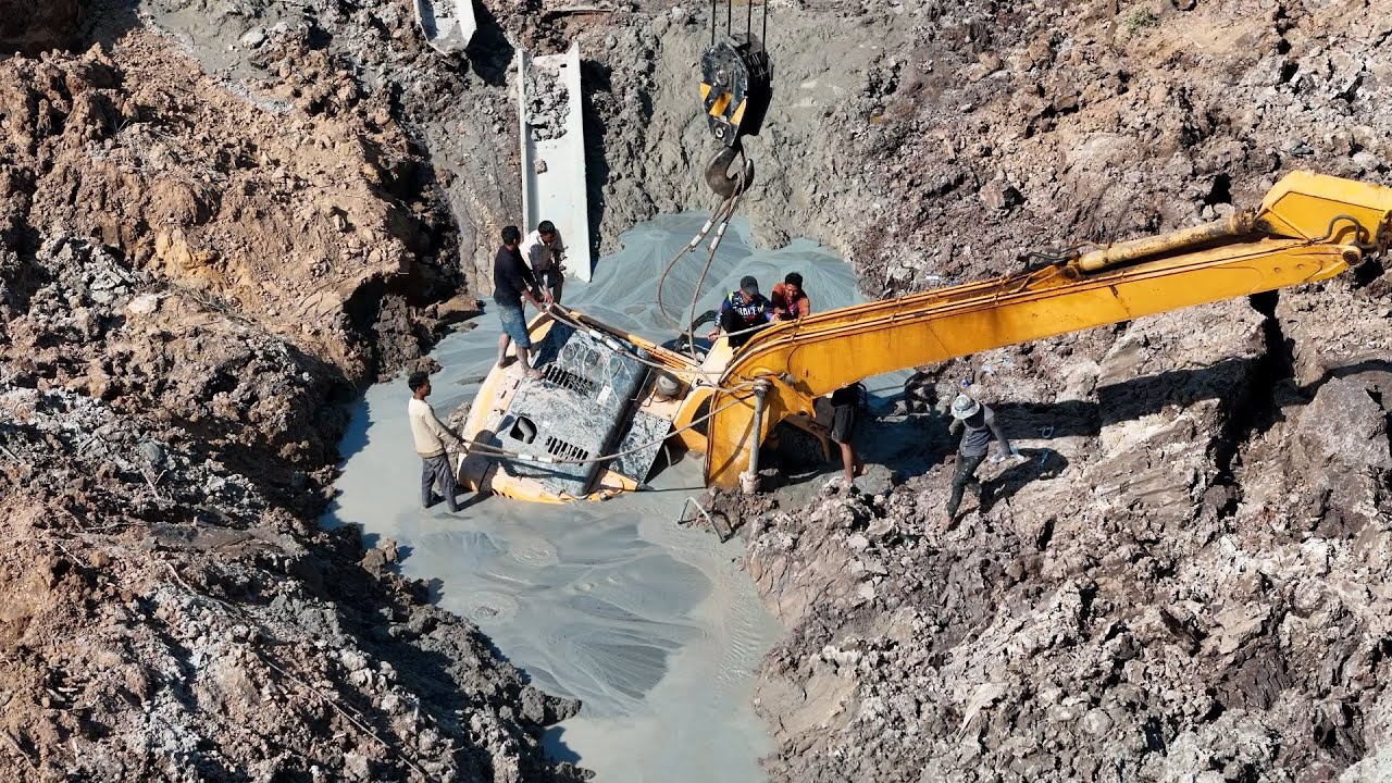 Unbelievable Two Big Crane Truck 120T & 90T Power Can't Lifting ...