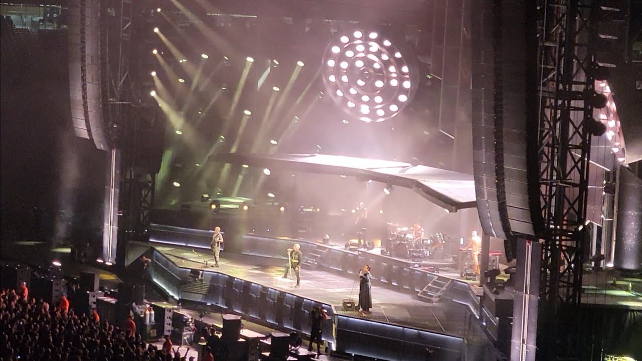 Rammstein - 'Zick Zack' | Live - Gillette Stadium (Foxborough, MA) - 9 ...