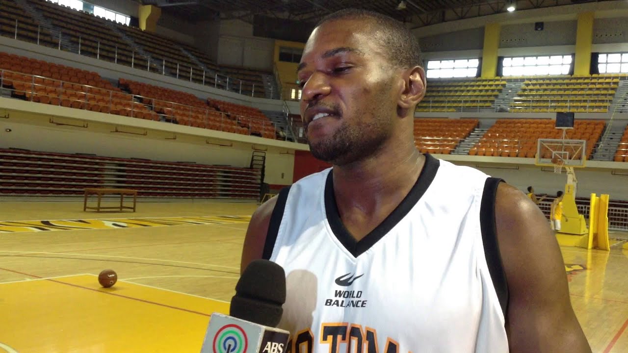 UST's Karim Abdul - YouTube