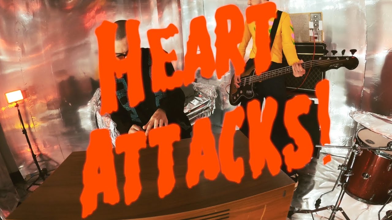 BAD SOUNDS - Heart Attacks [Official Video] - YouTube