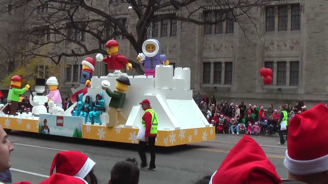 2013 Toronto Christmas Parade Lego Float - YouTube