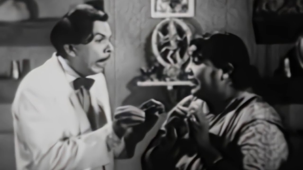 Comedy Scene of Johnny Walker and Tun Tun from Hindi movie 12 O'Clock ...