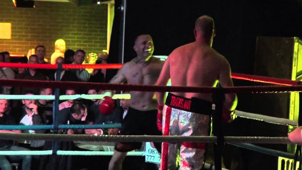 Colin Wilby vs Scott Honeywell - YouTube