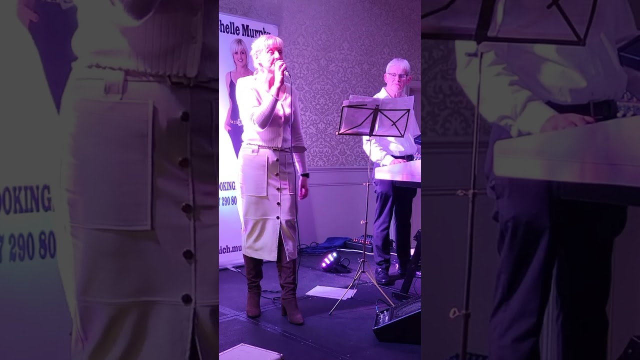 Michelle Murphy 'Crying my Heart Out over You' Chords - Chordify