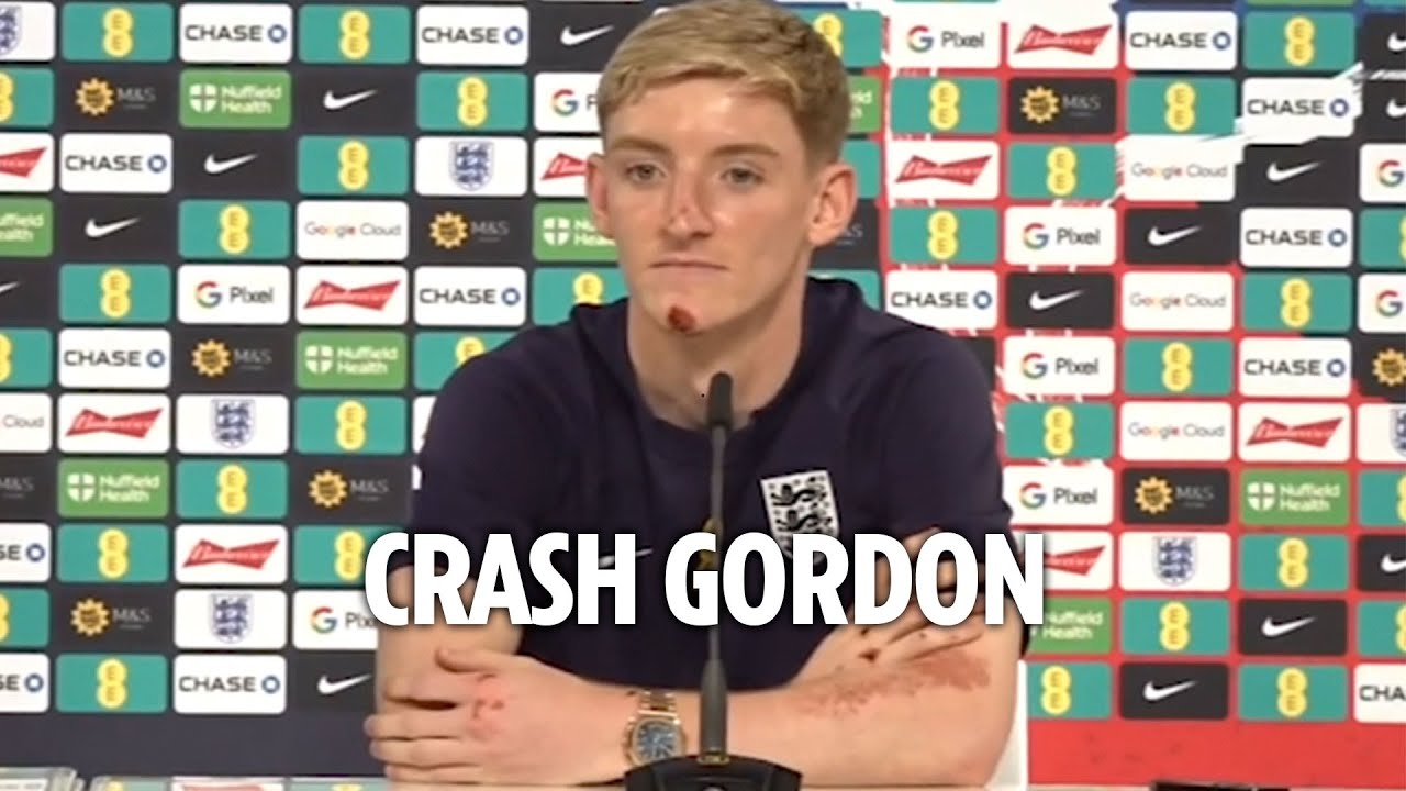 England ace Anthony Gordon reveals he was on his PHONE when he fell off ...