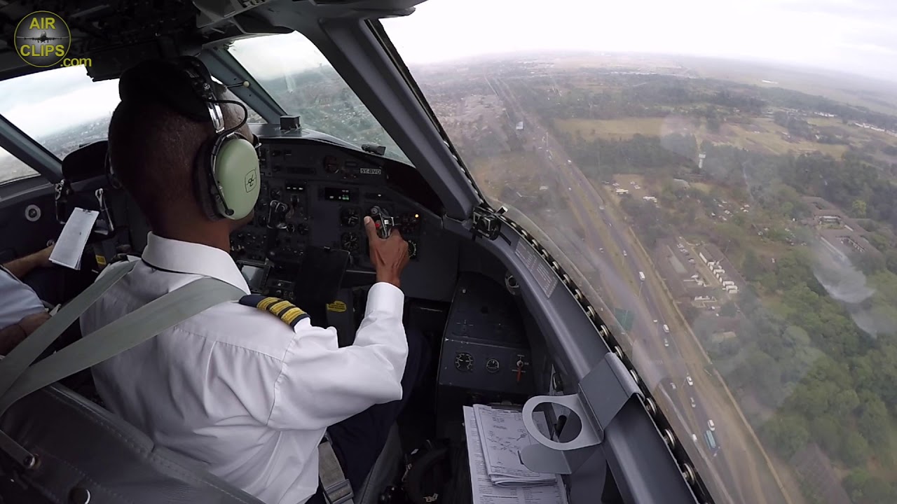AMAZING Dash 8-100 (c/n 7) Cockpit Landing on NARROW Nairobi Wilson ...
