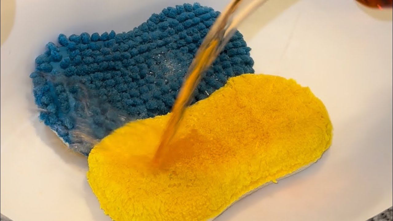 Simple Watery Pineglo Squeezes || sponge squeezing ASMR water sounds ...