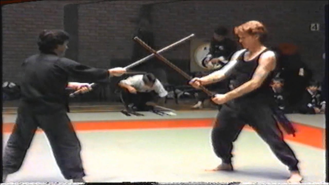 Kung Fu Display 1984 Part 1 - Fung Yang Sau / Hand of the Wind. - YouTube