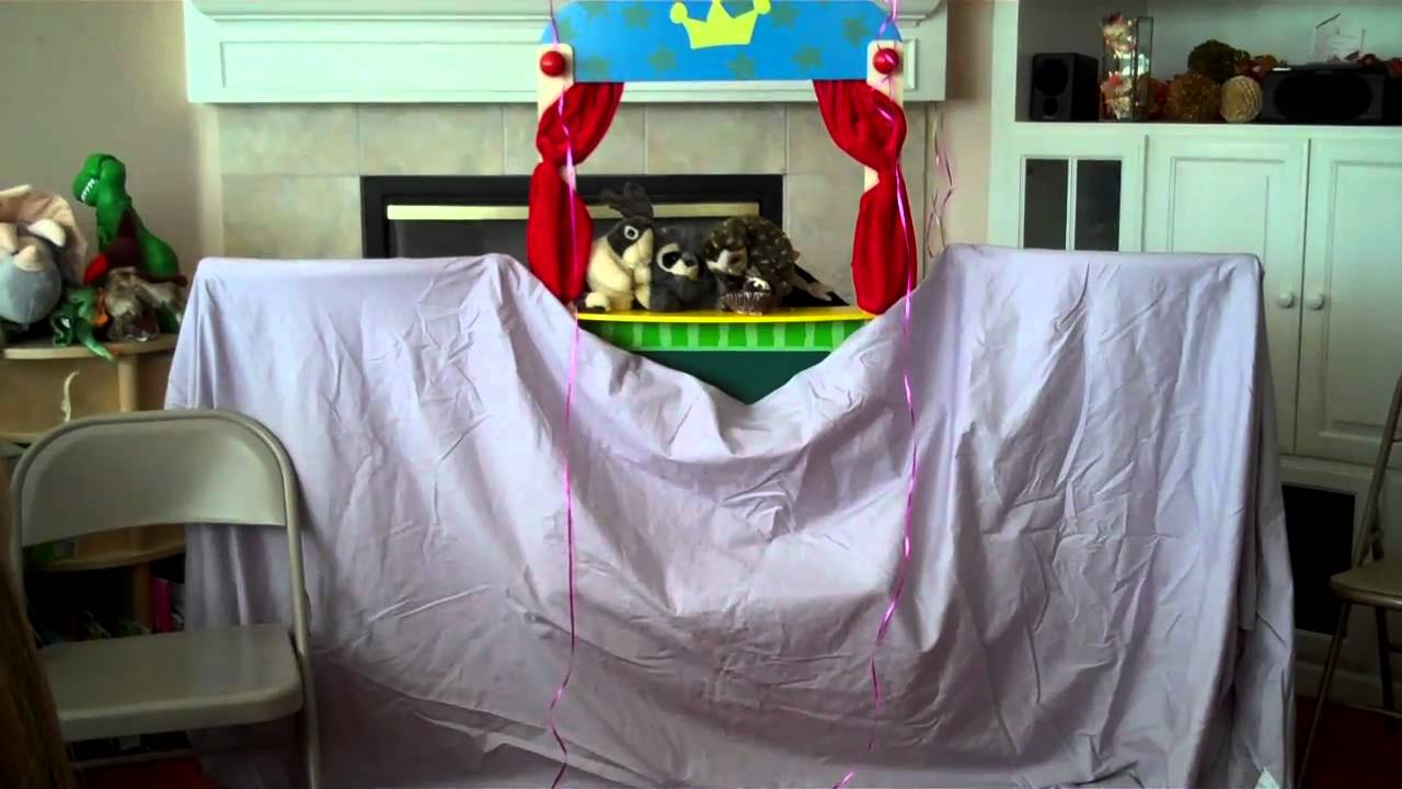 Rylee's 1st Birthday Puppet Show - YouTube