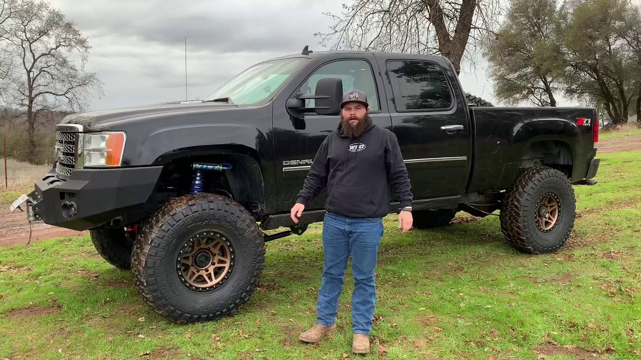 2011 Duramax with 9” SAS Kit - YouTube