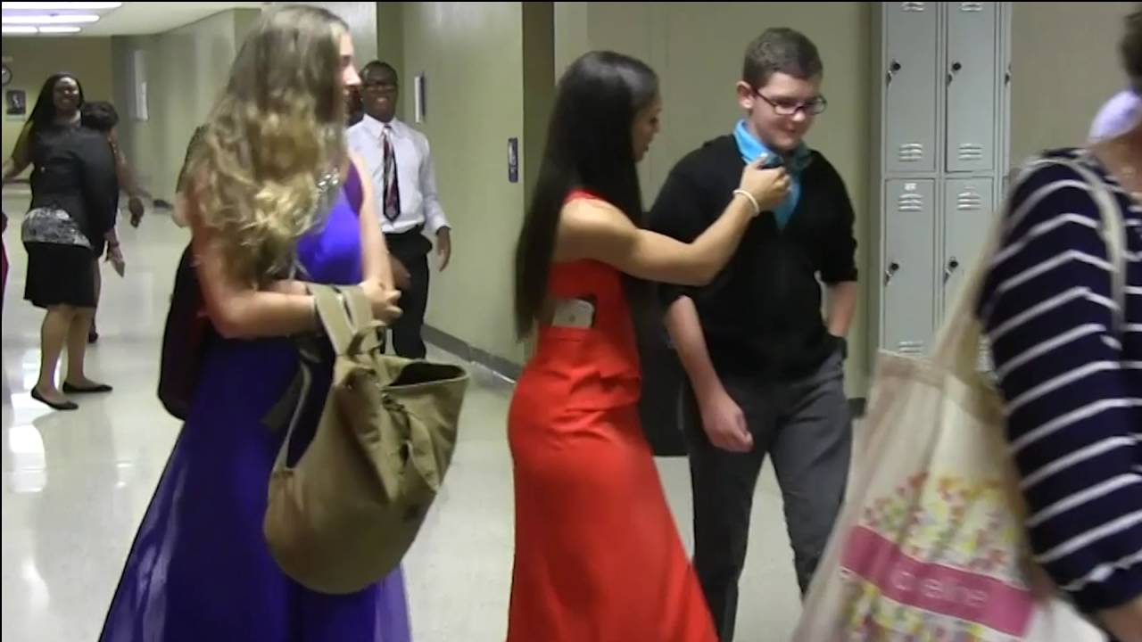 Zachary High School | News Story [Shining Star Prom] - YouTube