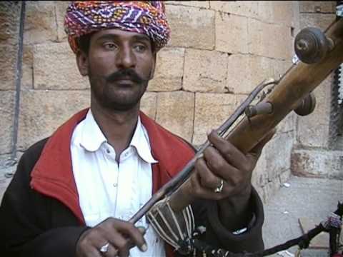 Ravanhattha Lesson @ Jaisalmer Dec.'09.mov - YouTube
