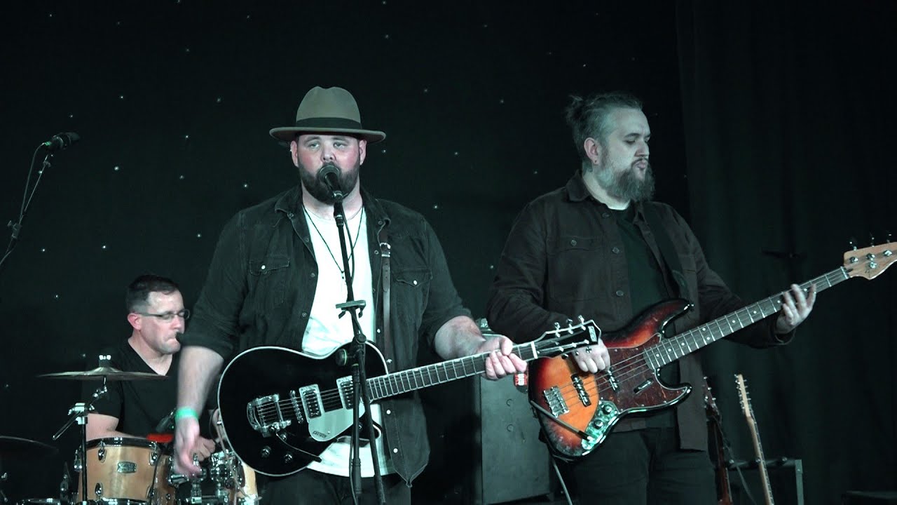 Ramblin' Preachers - Separate Ways @ Looe Blues Festival 2023 - YouTube