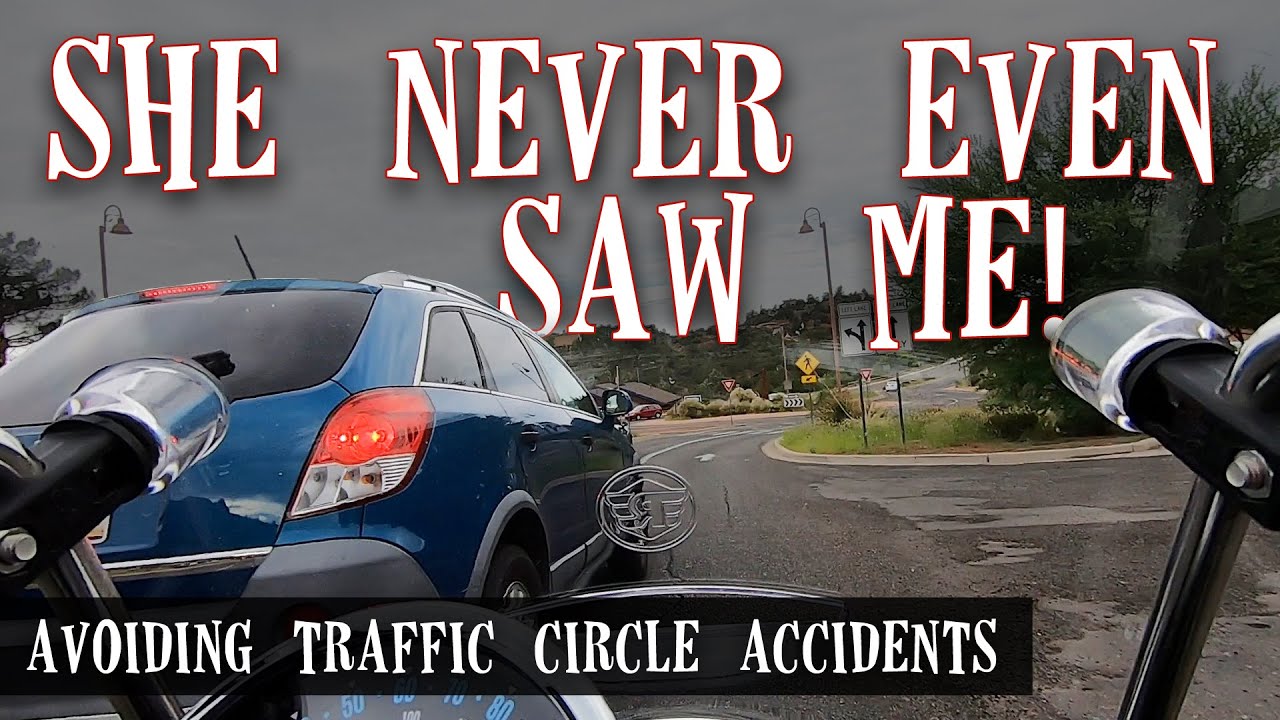 Motorcycle Traffic Safety 1 - How To Avoid Traffic Circle Accidents! 💥 ...