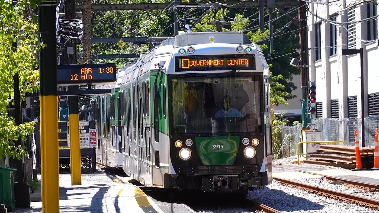 MBTA "The T" Green Line Action In Boston, Massachusetts - YouTube