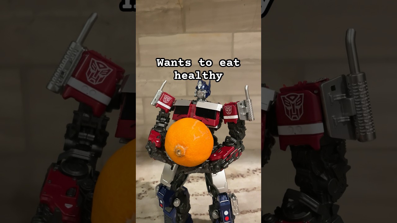 When you want to eat healthy#transformers #funny #toys #skit #comedy ...