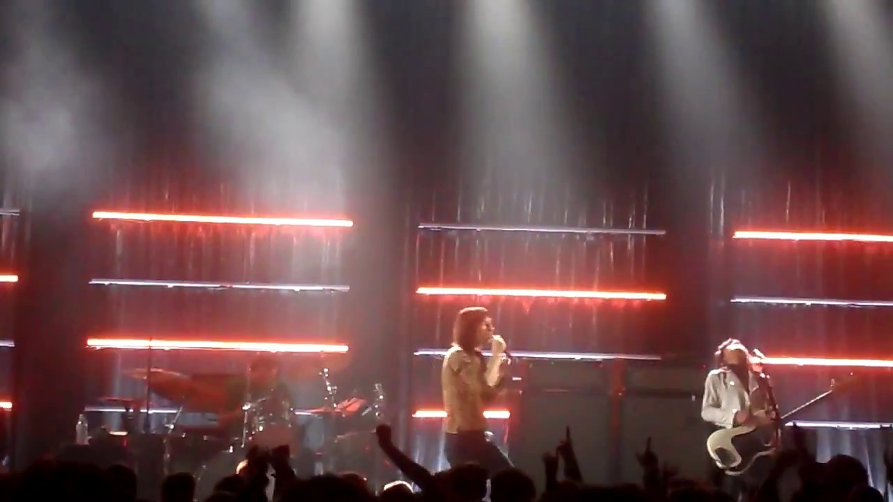 Rocks - Primal Scream Live In Liverpool 2016 - YouTube