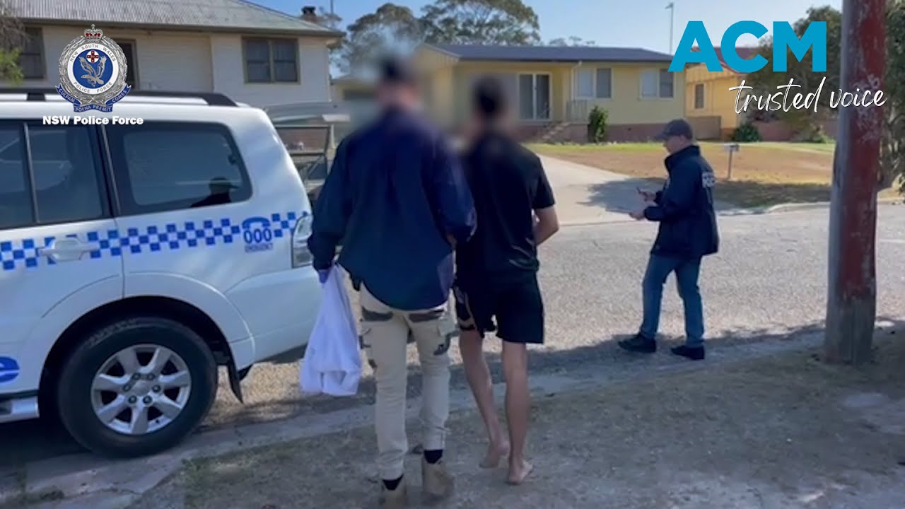 NSW Police deploy 120 extra detectives in Kempsey raid - YouTube