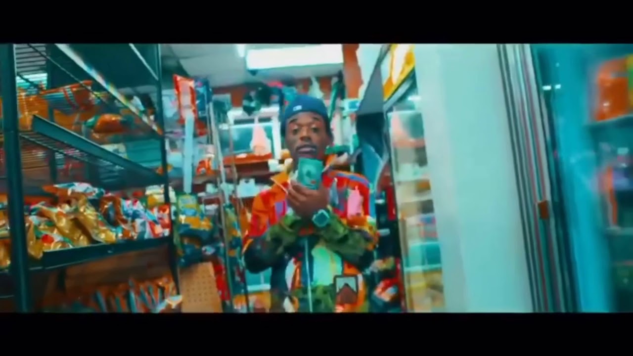 FREE UZI - LiL UzI Vert (Official Music Video) - YouTube