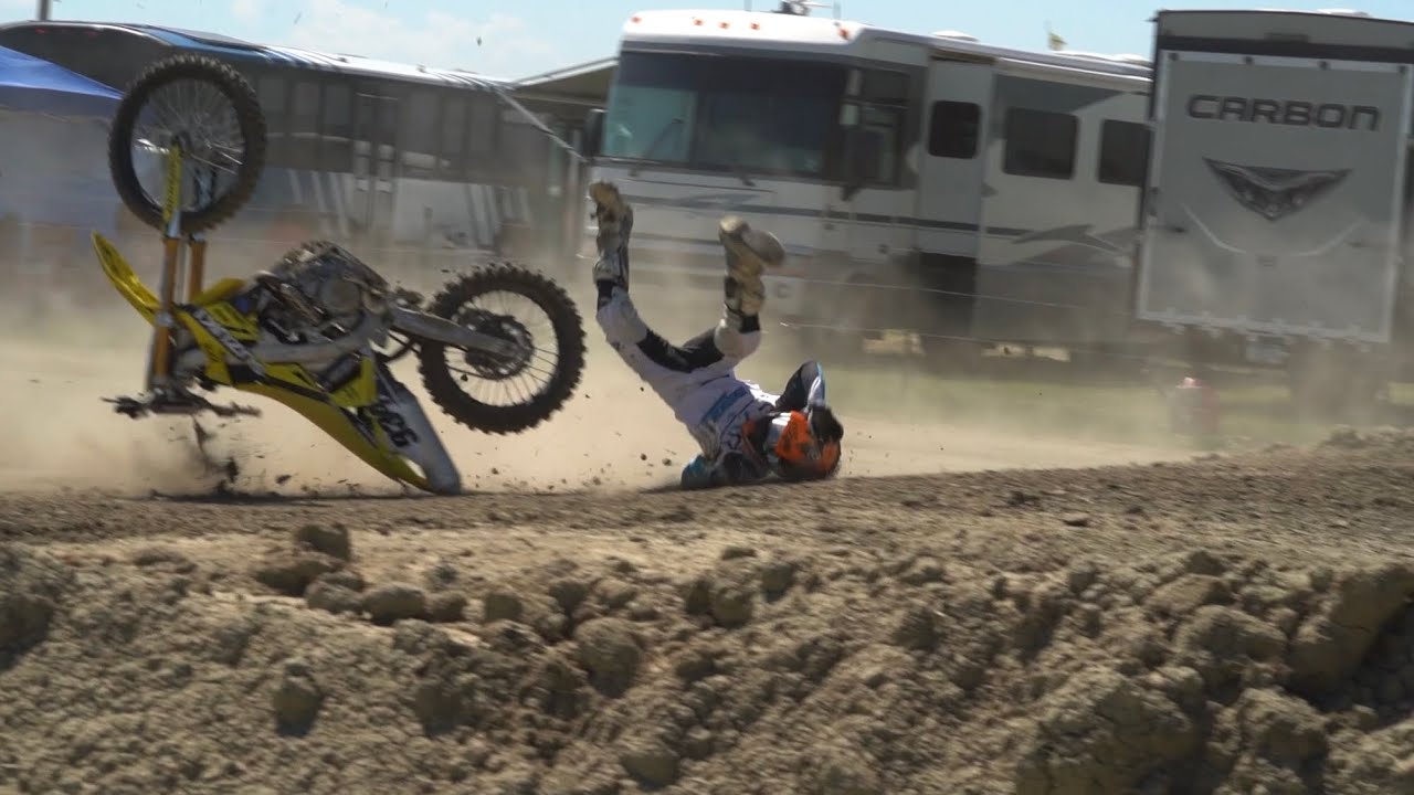 Montana Motocross with Dream Chasers MX! HUGE CRASH! - YouTube